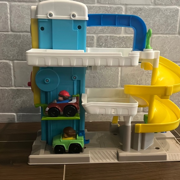 Fisher-Price | Toys | Fisher Price Little People Helpful Neighbors Garage Set | Poshmark